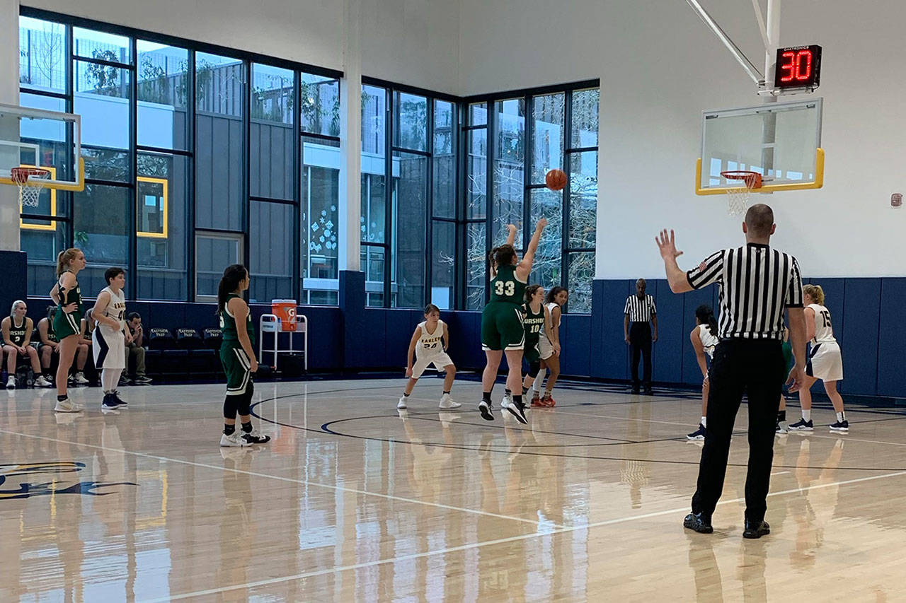 VHS girls basketball team remains undefeated | Vashon-Maury Island ...