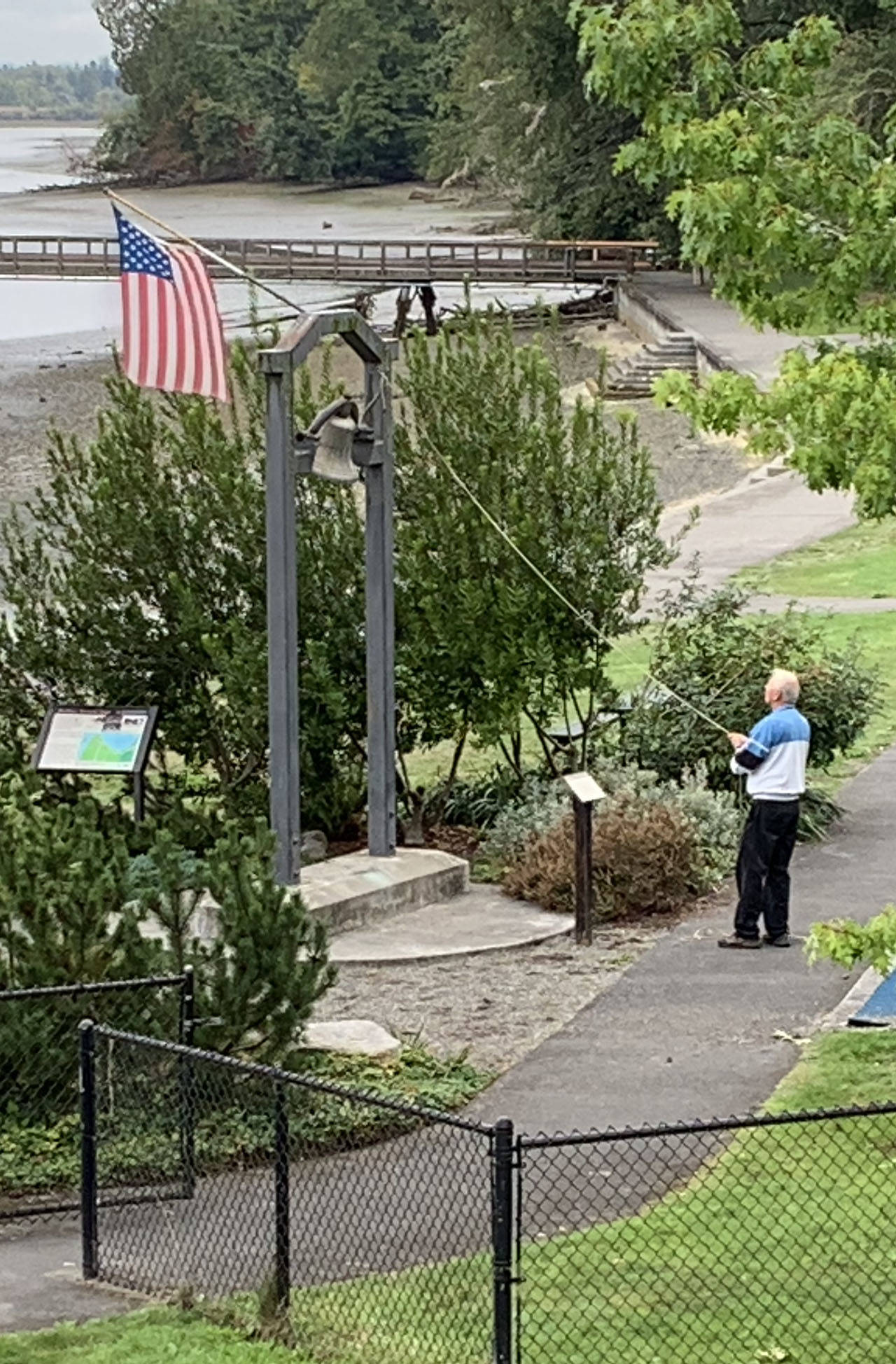 Islanders pay tribute to 9-11 victims on 18th anniversary | Vashon ...