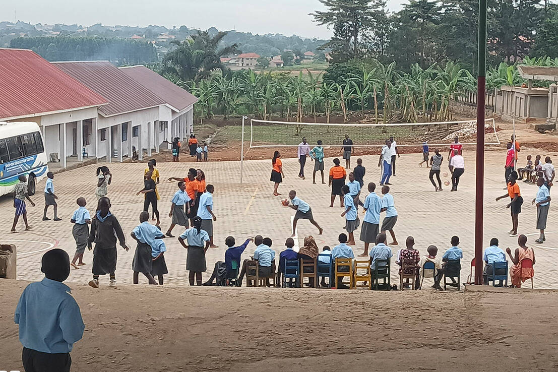 Innovative school in Uganda has Vashon ties | Vashon-Maury Island Beachcomber