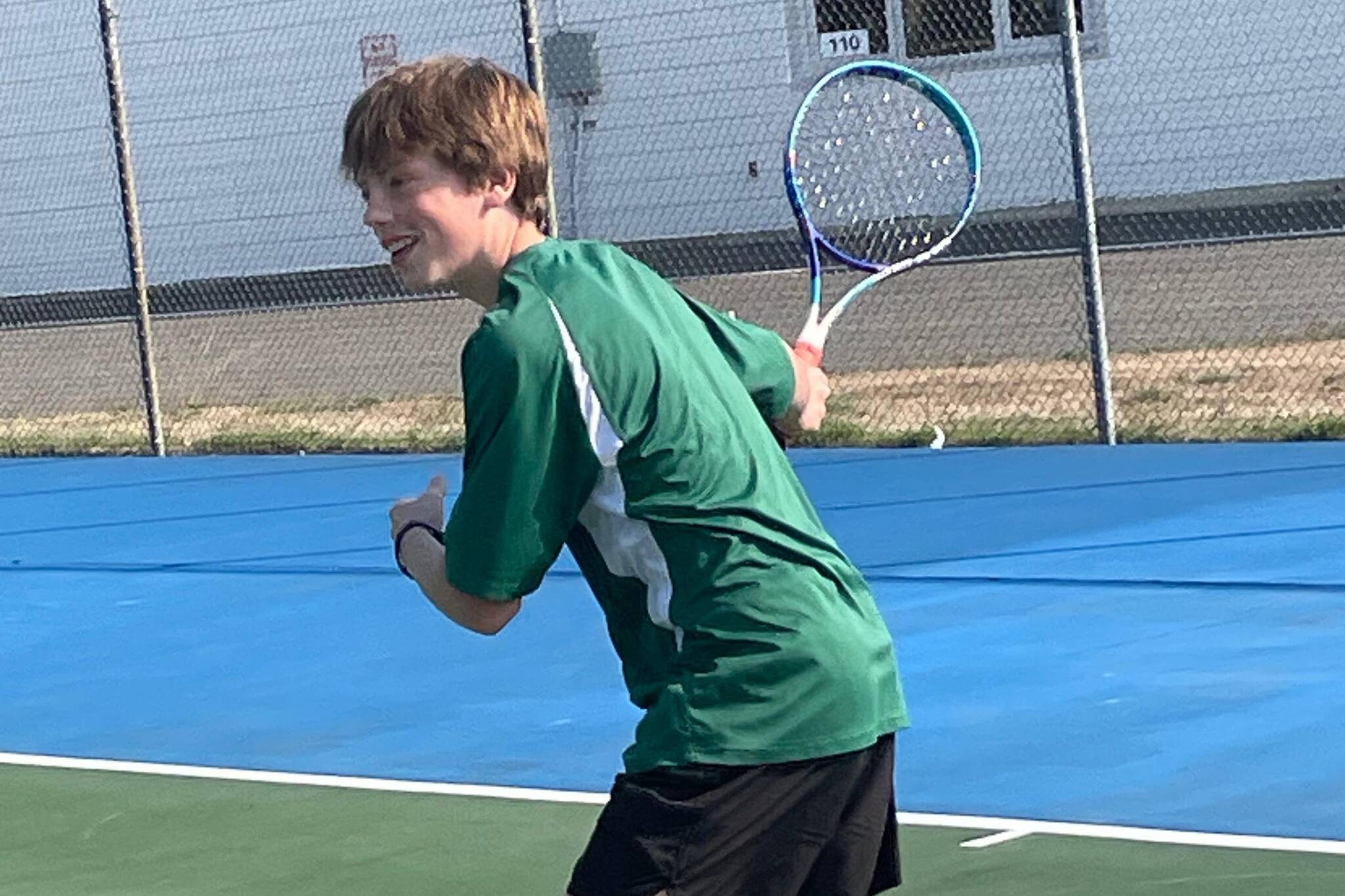 4 matches, 4 wins: Boys Tennis starts the season strong | Vashon-Maury ...