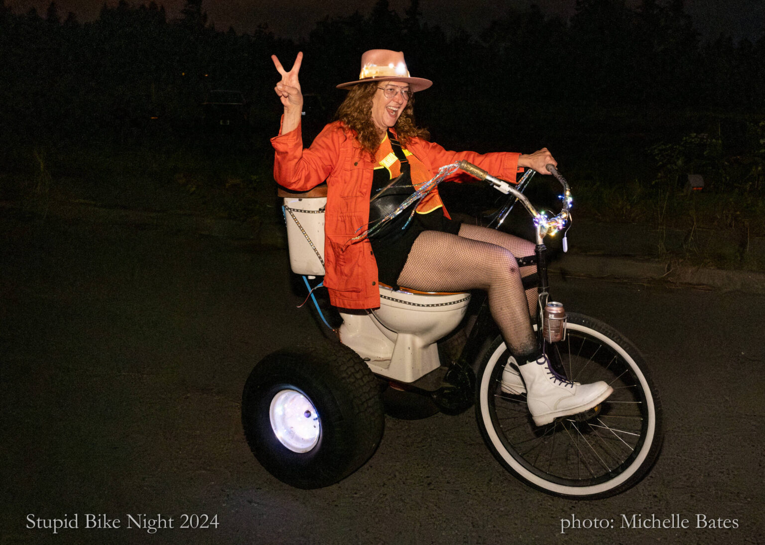 Photos: Stupid bikes brighten the night | Vashon-Maury Island Beachcomber