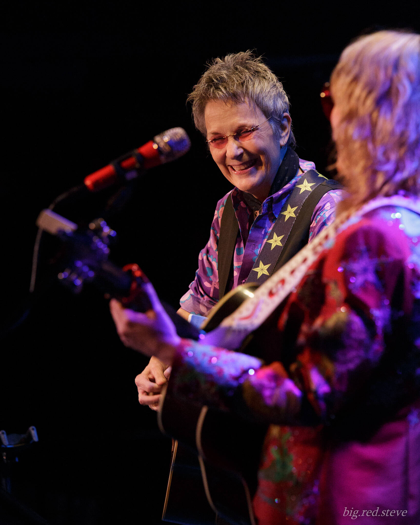 Mary Gauthier brings her musical storytelling to Vashon | Vashon-Maury ...