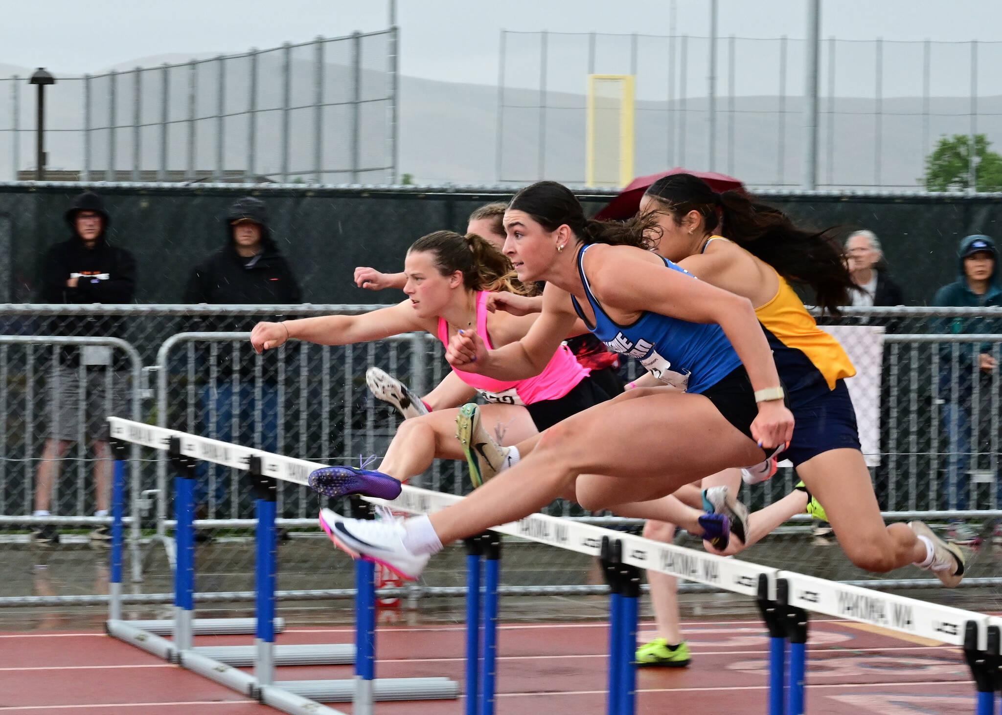 Lena Puz ends historic Vashon career with three state podiums | Vashon ...